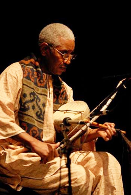 Nuit des musiques pastorales et lyriques : la femme peule à l’honneur ...