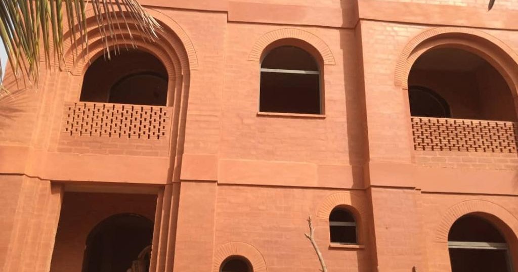 L’avenir de la terre dans le secteur de la construction - Au Sénégal ...