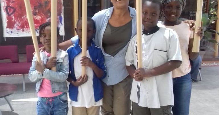 Maria Isabel Alves dit « Misa », le 6e continent en bandoulière - Au ...