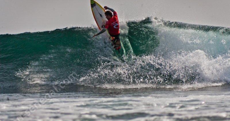 Surf : Romain Loulhe détrône Chad Bikoumou - Au Sénégal, le cœur du Sénégal