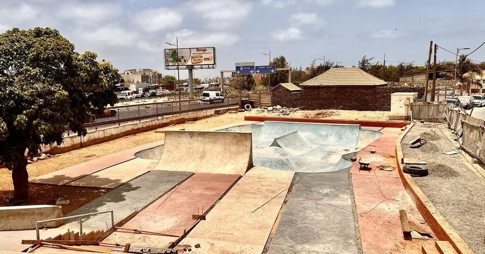 Dakar inaugure bientôt son premier skate-park public - Au Sénégal, le ...